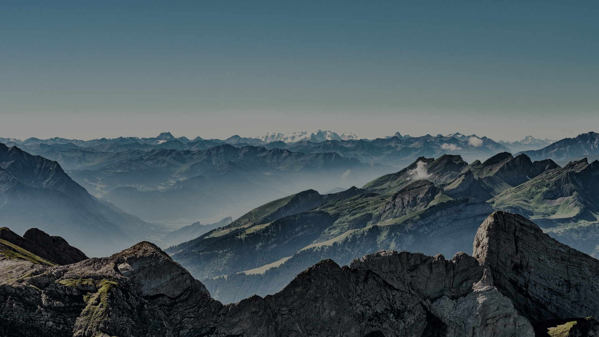 About Us – 31 Parallel